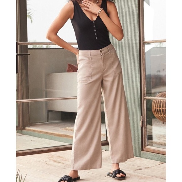 Evereve | Pants & Jumpsuits | Evereve Beth Wide Leg Linen Blend High ...